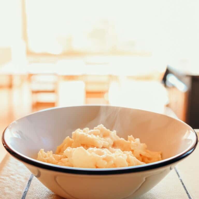 The Best Scrambled Eggs Recipe for Kids: Free Printable • Happy ...