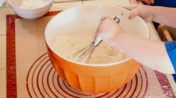 Easy Biscuit Recipe Using Duke's Mayonnaise from Still We Rise • Happy ...