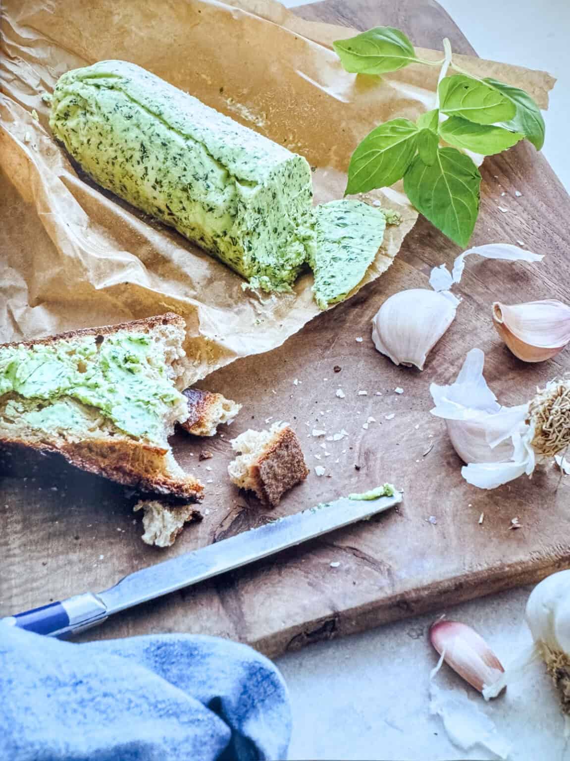 Homemade Garlic Butter with Parmesan & Basil from Super-Italian • Happy ...