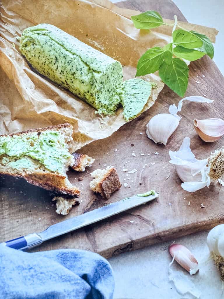 Homemade Garlic Butter with Parmesan & Basil from Super-Italian • Happy ...